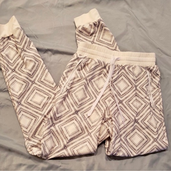 Wolven | Pants & Jumpsuits | Wolven Recycled Plastic Joggers Comfy Sm ...